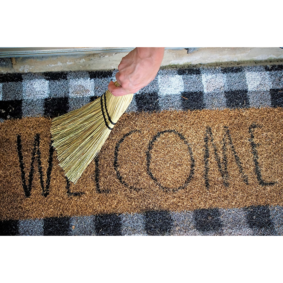 Rubbermaid Commercial 12 Inch Corn Whisk Broom, Yellow, Flagged Natural Bristles for Multi-Surface Sweeping, Remove Dirt and Debris from Porches, Floors Decks, Driveways, Sidewalks