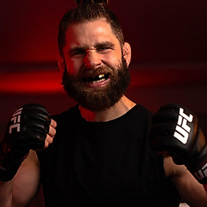 OPRO Bronze Level UFC Adult and Youth Sports Mouthguard with Case and Fitting Device, Gum Shield for UFC, MMA, Boxing, BJJ and Other Combat Sports (Black, Adult)