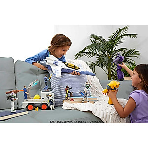 Mattel Disney and Pixar Lightyear XL-01 Buzz Lightyear Action Figure, 12 Points of Articulation & Accessories, 5-in Scale