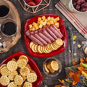 SOLO Cup Company Plastic Plates, Red Party 10in 30 CT Plates, (Pack of 4, 120 Count Total)