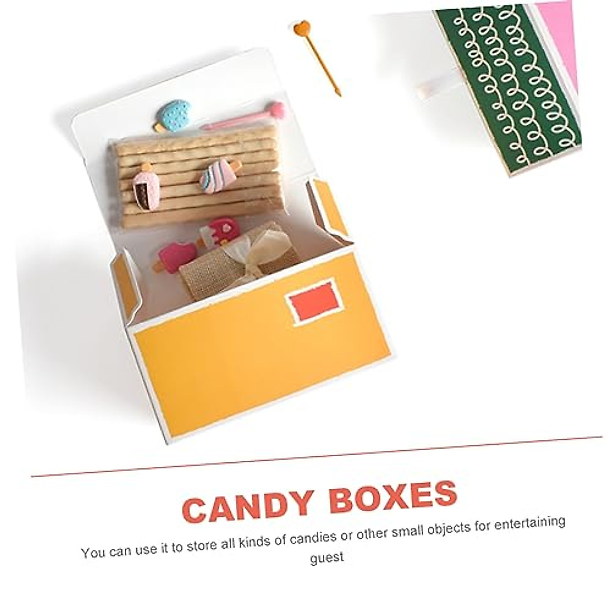 ULTECHNOVO 32 Pcs Candy Cookie Box Christmas Gift Bags Candy Holder Sugar Cookies Small Packaging Supplies Candy Container Handheld Present Bags Gift Packing Cases Paper Biscuit Multifunction