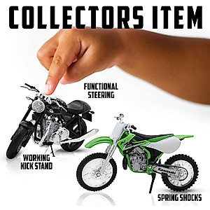 Welly Die Cast Motorcycle Silver Triumph Daytona 675, 1:18 Scale