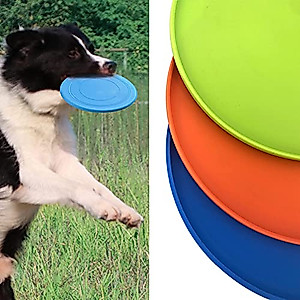 XIGOU Dog Flying Disc, 3 Pack Dog Flyer Dog Toy, Dog Soft Rubber Interactive Lightweight Flying Disc Dog Toy for Small Large Dogs - Floats in Water & Safe on Teeth, 7 inch.