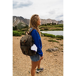 Vala Alta Irish Linen Handkerchiefs - Made in USA - 12” x 12” - 2 Year Guarantee - 5 Pack - Mens & Womens Handkerchiefs (White)