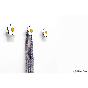Modern Wall Hook Daisy - Kids Room decor, Coat Hook, Decorative Wall Hook, Wall Pegs, Wall Key Hanger, Kids Nursery Room