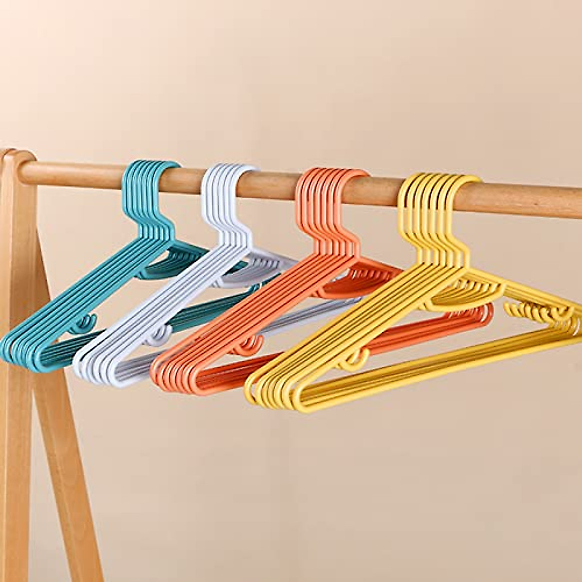 COKUERA Home Plastic Hangers 20 Pack, Durable Clothes Hanger with Hooks, Thick Strong Standard Closet Clothing Hangers for Coat, Shirt, Pants, Ties (Orange)