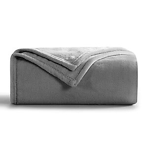 RUIKASI Fleece Throw Blanket Twin - Plush Fuzzy Flannel Blanket Medium Grey for Twin Size Bed, Super Soft Warm Blanket for Sofa and Couch, Fluffy Blanket 60x80 Inches