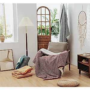 Aqaprert Knit Sherpa Fleece Throw Blanket - Thick, Double Layers Cotton Cable Knit and Ultra-Soft Sherpa, Extra Cozy and Warm, Machine Washable, Suitable for Couch, Bed, Sofa. 50x60 Inches (Wine Red)