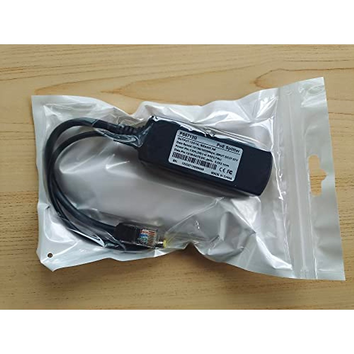 REVOTECH Gigabit PoE Splitter 12V 1A Output, IEEE 802.3af Standard Compliant 10, 100, 1000Mbps Power Over Ethernet Splitter Adapter for Security Camera CCTV Surveillance 5.5x2.1mm DC Plug (PS5712G)