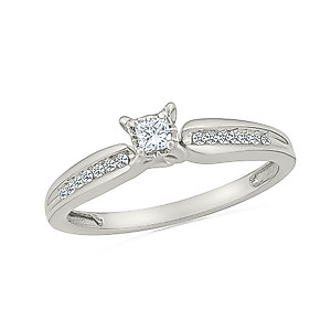 DGOLD 10KT White Gold Princess and Round Diamond Promise Ring (0.13 CTTW)