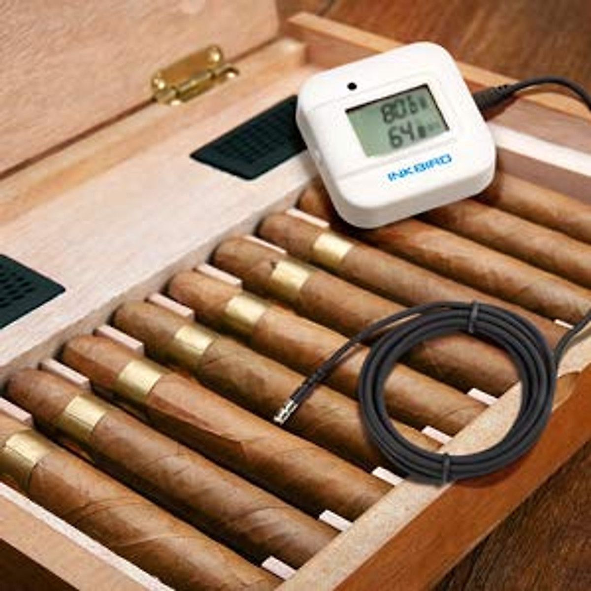 Inkbird Smart Thermometer Temperature and Humidity Monitor Hygrometer Indoor, Free APP for iOS and Android, IBS-TH2 Plus Version Supports External Temperature Probe and Digital Display.