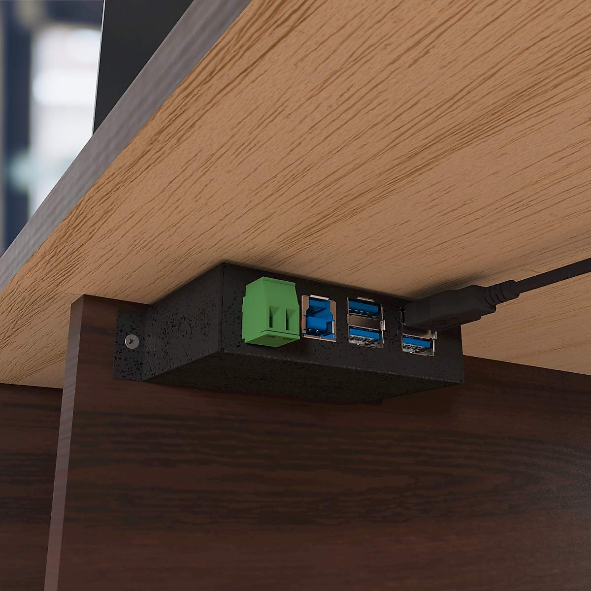 4 Port USB 3.2 Gen 1 Powered Hub w/ESD Surge Protection