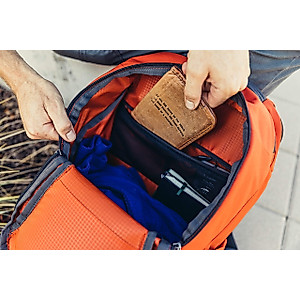 Gregory Mountain Products Resin 26 Everyday Outdoor Backpack