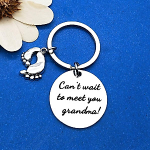 Grandma to Be Pregnancy Announcement Keychain Can't Wait to Meet You Grandma Keyring Baby Birth Announcement Jewelry Gift for Grandparents