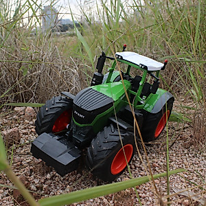 Fistone RC Truck Farm Tractor 2.4G 1:16 High Simulation Scale Construction Vehicle Remote Control Toy with Lights and Sounds Kids Toy Hobby Model