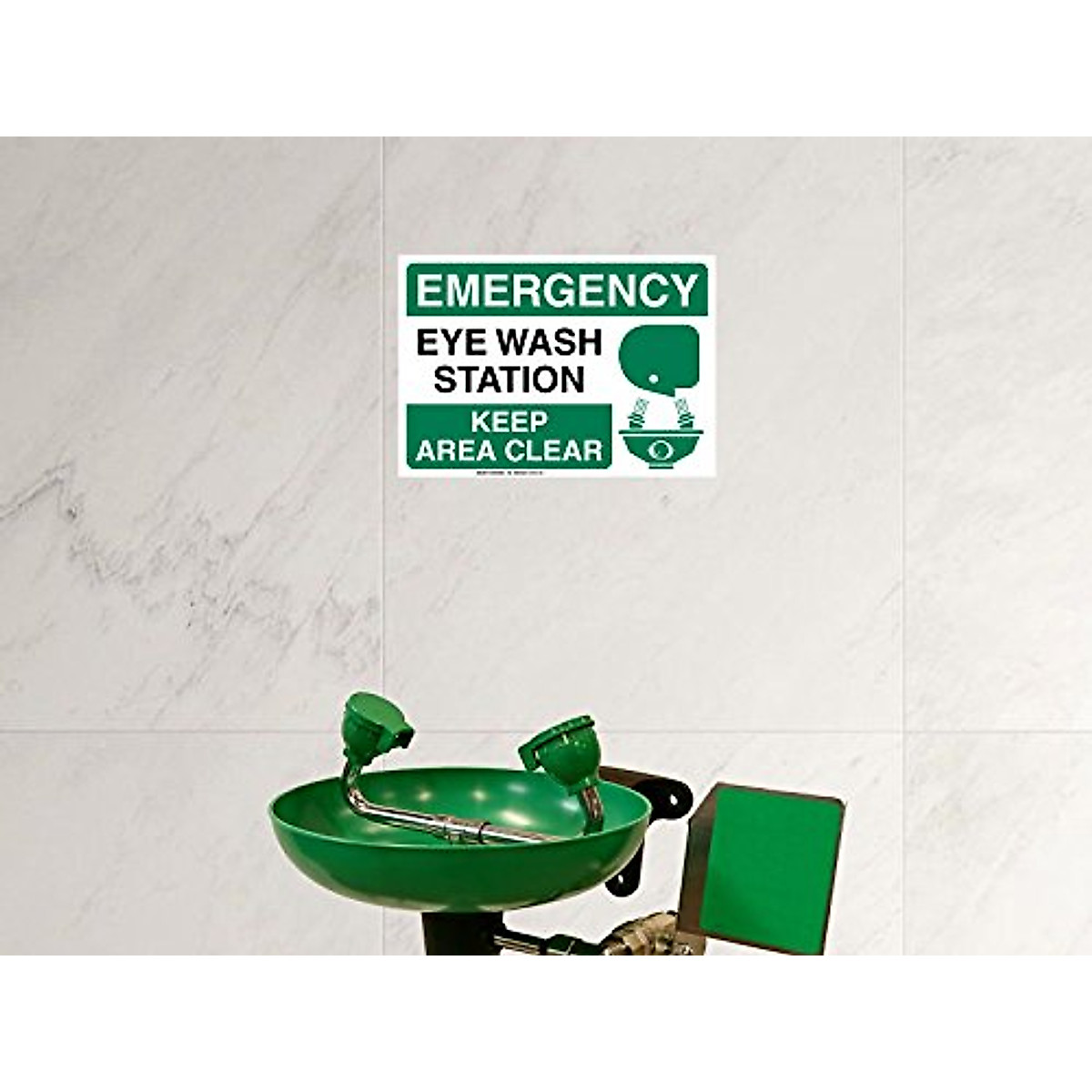 Kachy Signs - (Set of 2) Emergency Eye Wash Station Sign - 10" x 7" - Durable Self Adhesive 4 Mil Vinyl - Laminated - Fade & Scratch Resistant - Waterproof – OSHA Approved Eyewash Station Sticker for Lab, School or Hospital