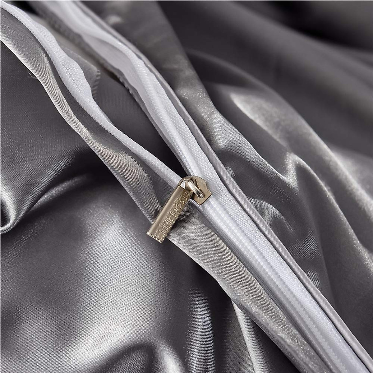 Grey Gray Luxury Silk Bedding Set. Include Silk Duvet Cover, Silk Pillow Sham and Silk Fitted Sheet. Satin Silk, Silk Blend Fabric. No Comforter or Duvet Insert Included. Full/Queen Size.