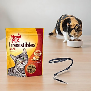 moofin Soft Cat Treats, Savory Chicken Flavor, 3 oz - Bundle SS Pet Training Whistle, Ideal for Positive Reinforcement Training, Delicious Snacks for Felines [Pack of 3]