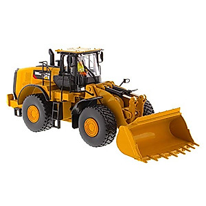 Diecast Masters CAT Caterpillar 980M Wheel Loader with Rock Bucket and Operator High Line Series 1/50 Diecast Model by 85543