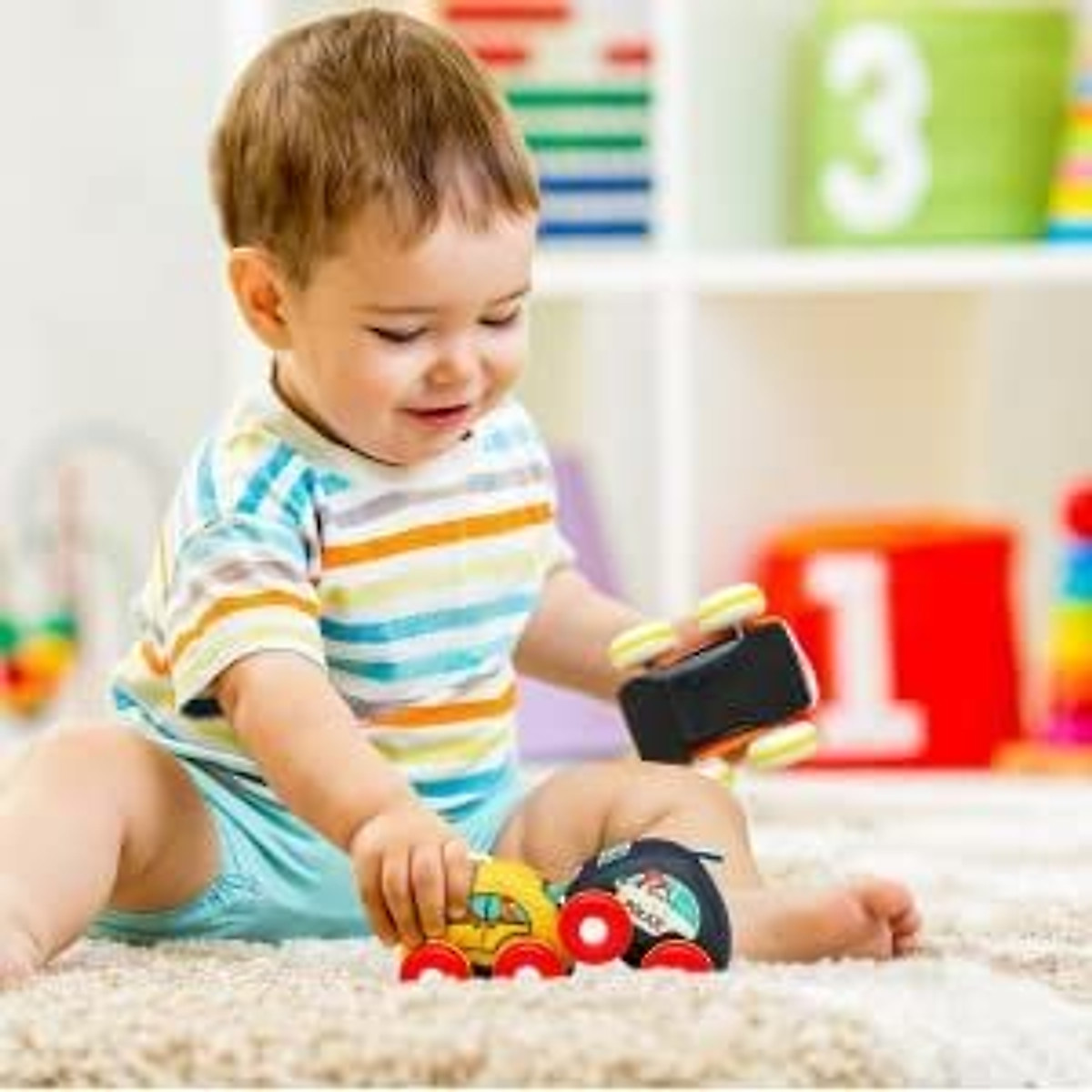 VANLINNY Baby Cars for Toddlers, Pull Back Car for 1 Year Old Boy with Play Mat,4 Pack Washable Soft Plush Cars for Kids, Metal Die Cast Pull Back Vehicles Play Set