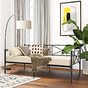 Giantex Twin Size Daybed Frame, Metal Sofa Bed w/Heavy Duty Steel Slats Support, Mattress Foundation, Dual-Use Platform Bed for Living Room Bedroom Guest Room, Easy Assembly, Black