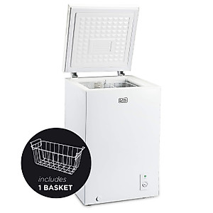 BLACK+DECKER 3.5 Cu. Ft. Chest Freezer, Holds up to 122 Lbs. of Frozen Food with Organizer Basket, BCFK356, White