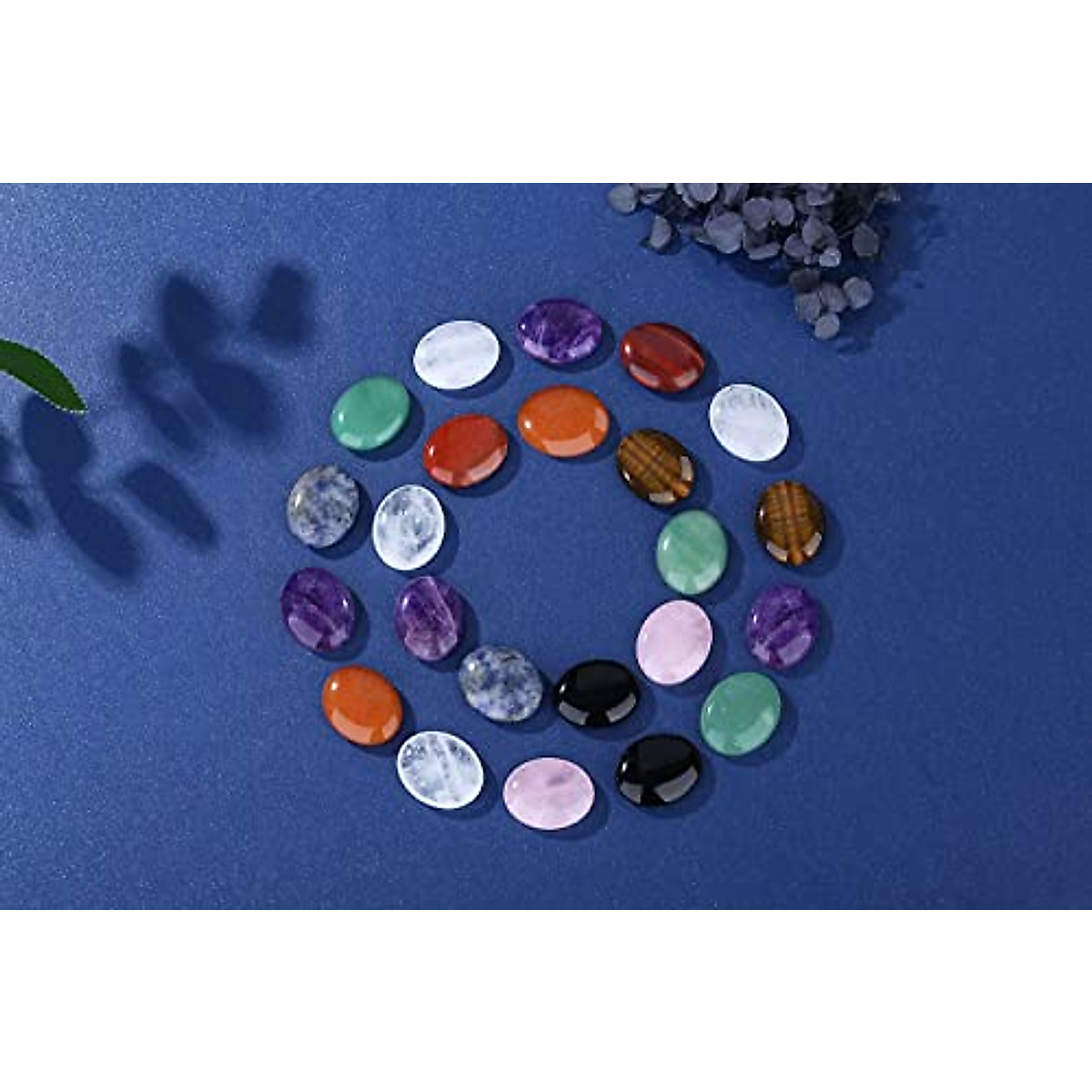 LAIDANLA Rose Quartz Crushed Stone Crystal Chips Bulk 100g and 5Pcs Healing Crystals Palm Stone Set Reiki Crystals Vase Filler Aquarium Gravel for Meditation Stress Relief