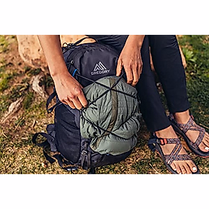 Swift 22 H2O Women's Day Hiking Pack, Amethyst Purple