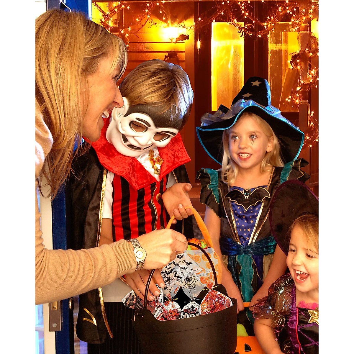 NESIMY Halloween Treat Bags Cello Candy Cellophane Goody Bag Bulk with Twist Ties for Trick or Treat Holiday Goodies Gifts and Party Favors