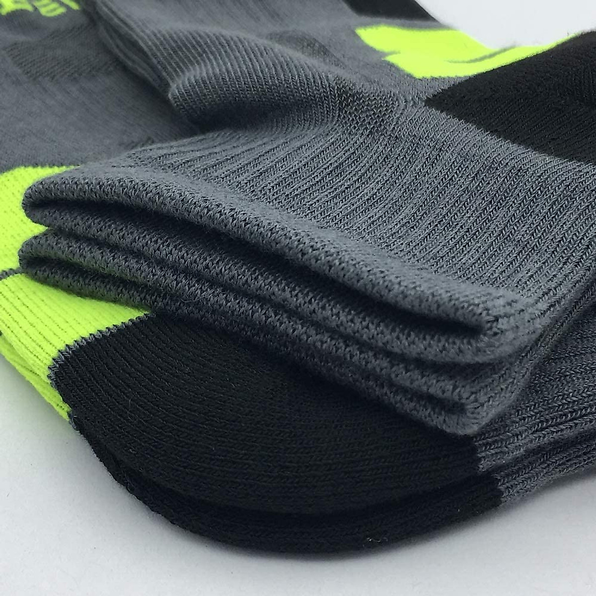 BERING Men's Performance Athletic Ankle Running Socks, Carbon Gray, Size 9-12, 6 Pairs