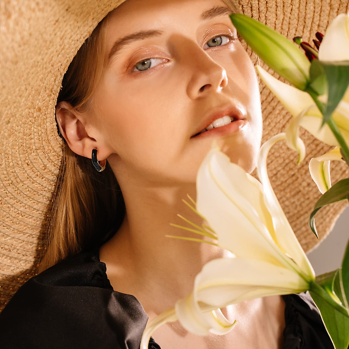 Lourny Small Hoop Earrings for Women, 18K Gold Plated Hypoallergenic Cute Enamel Huggie Earring Gifts for Women (Black)