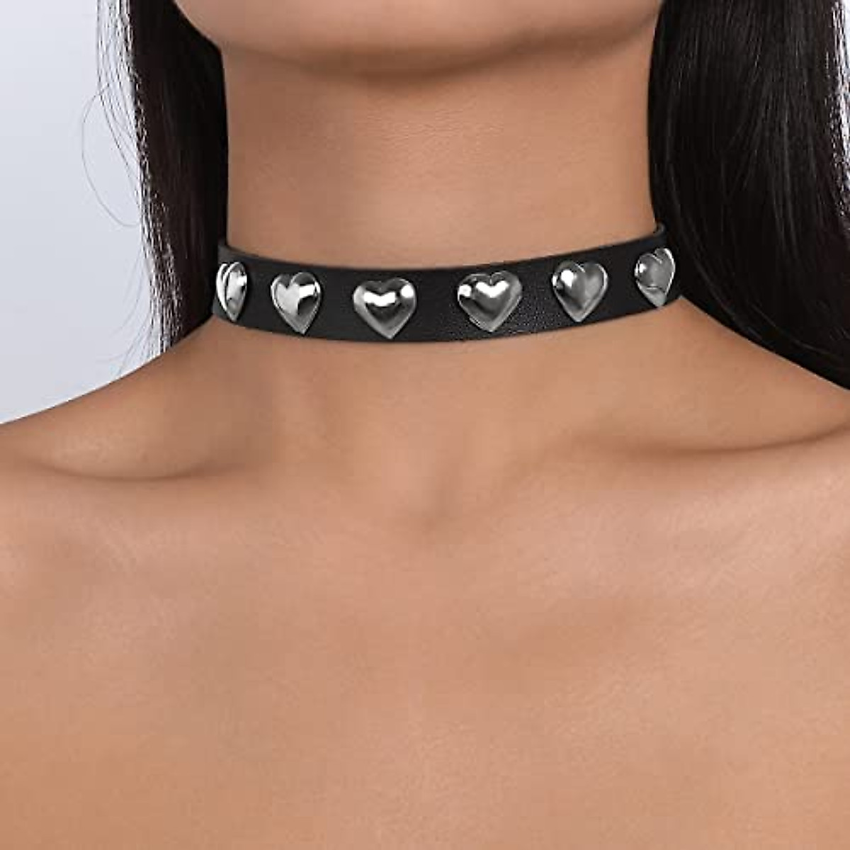 JVXYUIEH Black Leather Choker Short Spiked Choker Gothic Pendant Collar Chain Nightclubs Rivet Soft PU Collar Chokers Vintage Cosplay Neck Jewelry for Women, Girls, Sister