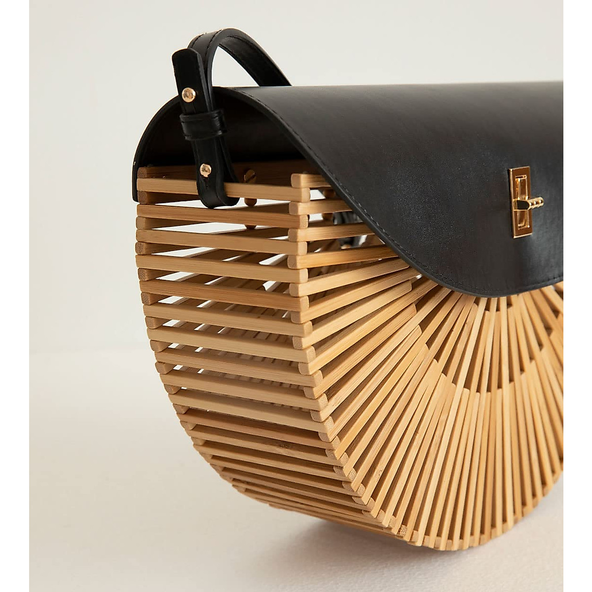 RULER TRUTH Handwoven Bamboo Bag Summer Straw Purse Crossbody Bags for Women Natural Bamboo Bag with Leather Strap, Women's Handmade Beach Purse Wicker Beach Bag Basket Purse Adjustable Strap