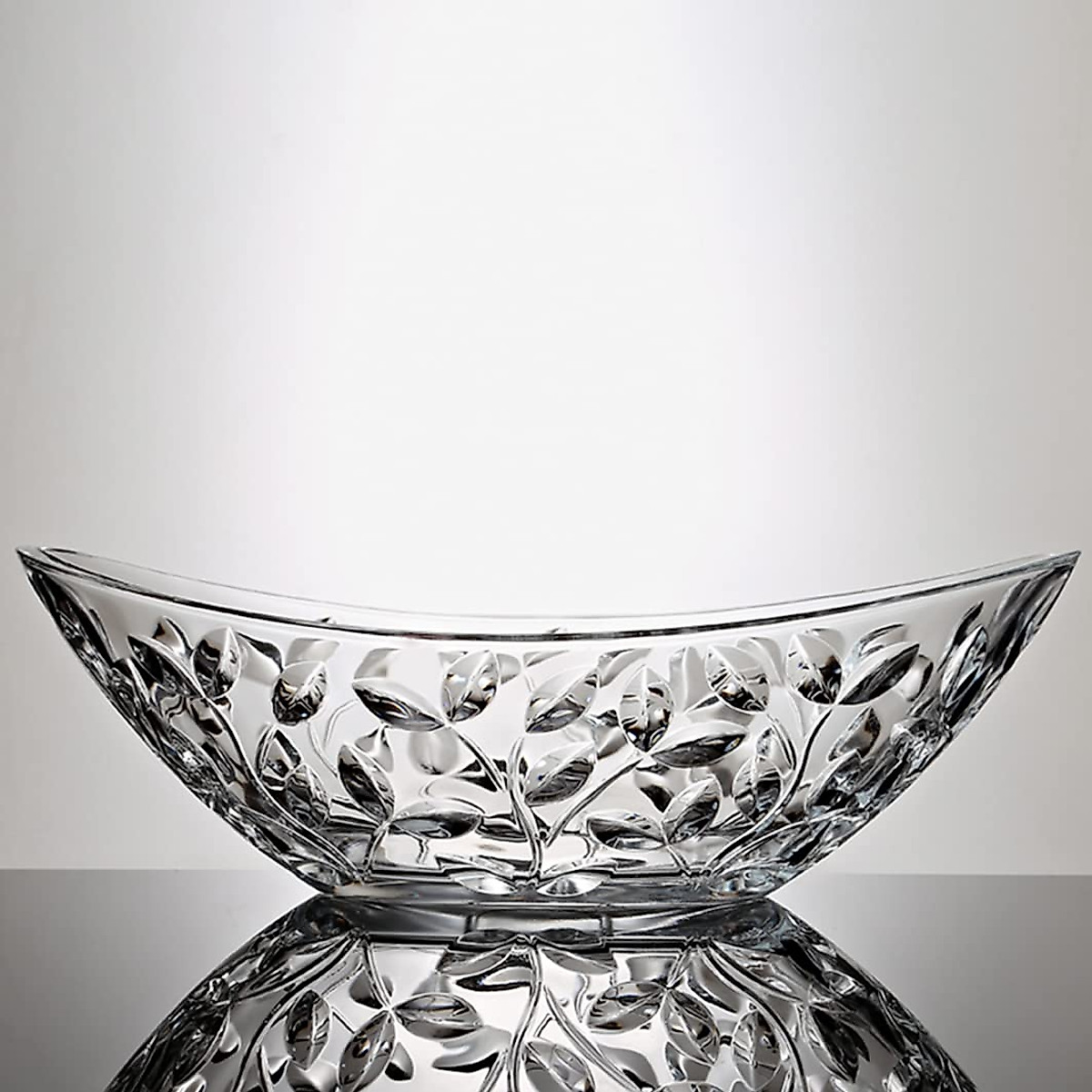 Elegant Crystal Serving Oval Bowl with Beautiful leaf design, Centerpiece For Home,Office,Wedding Decor, Fruit, Snack, Dessert, Server