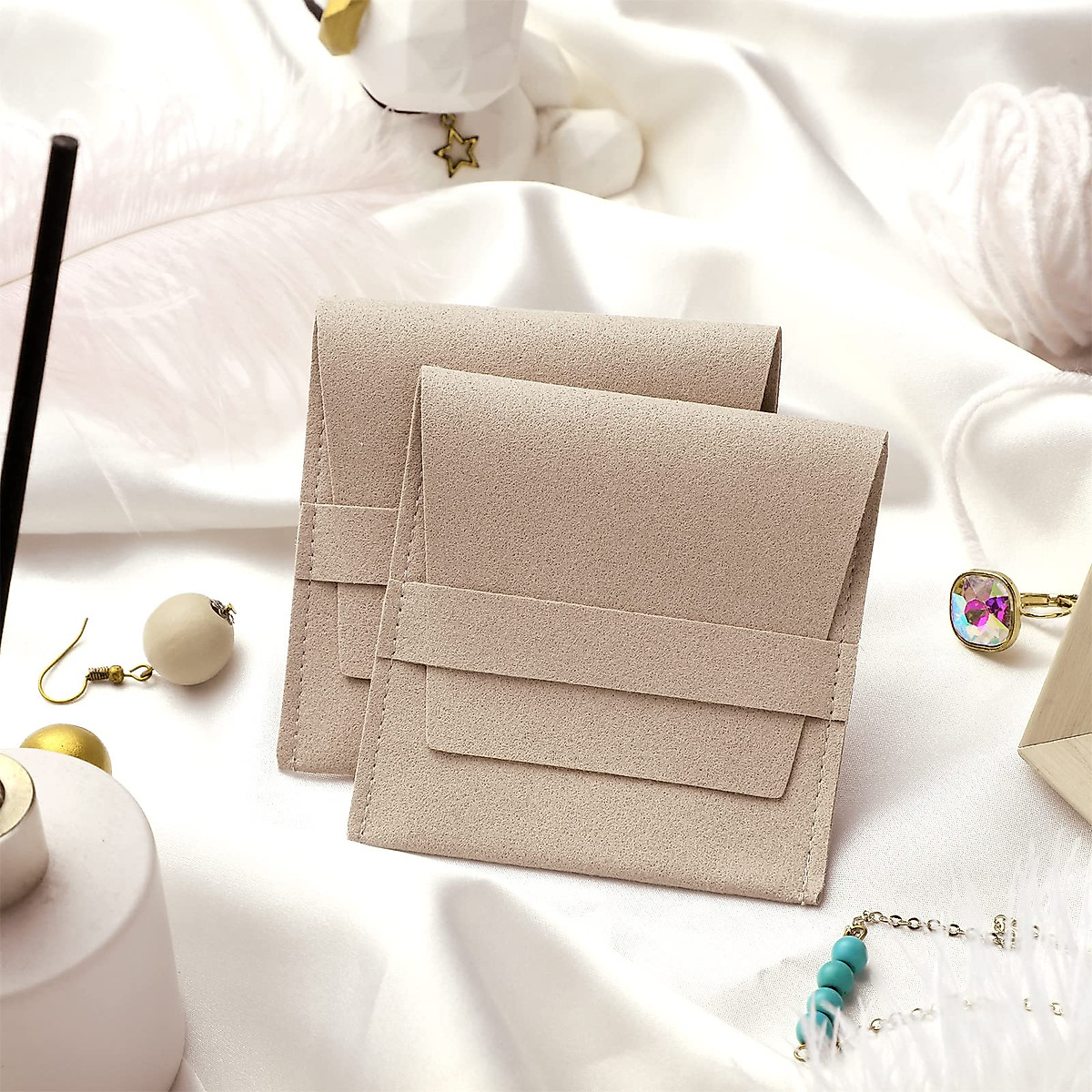 40 Pcs Microfiber Jewelry Pouch with Band 8 x 8 cm, Jewelry Packaging Bag Luxury Small Jewelry Gift Bags Microfiber Bag for Bracelet Necklace Packaging (Khaki)