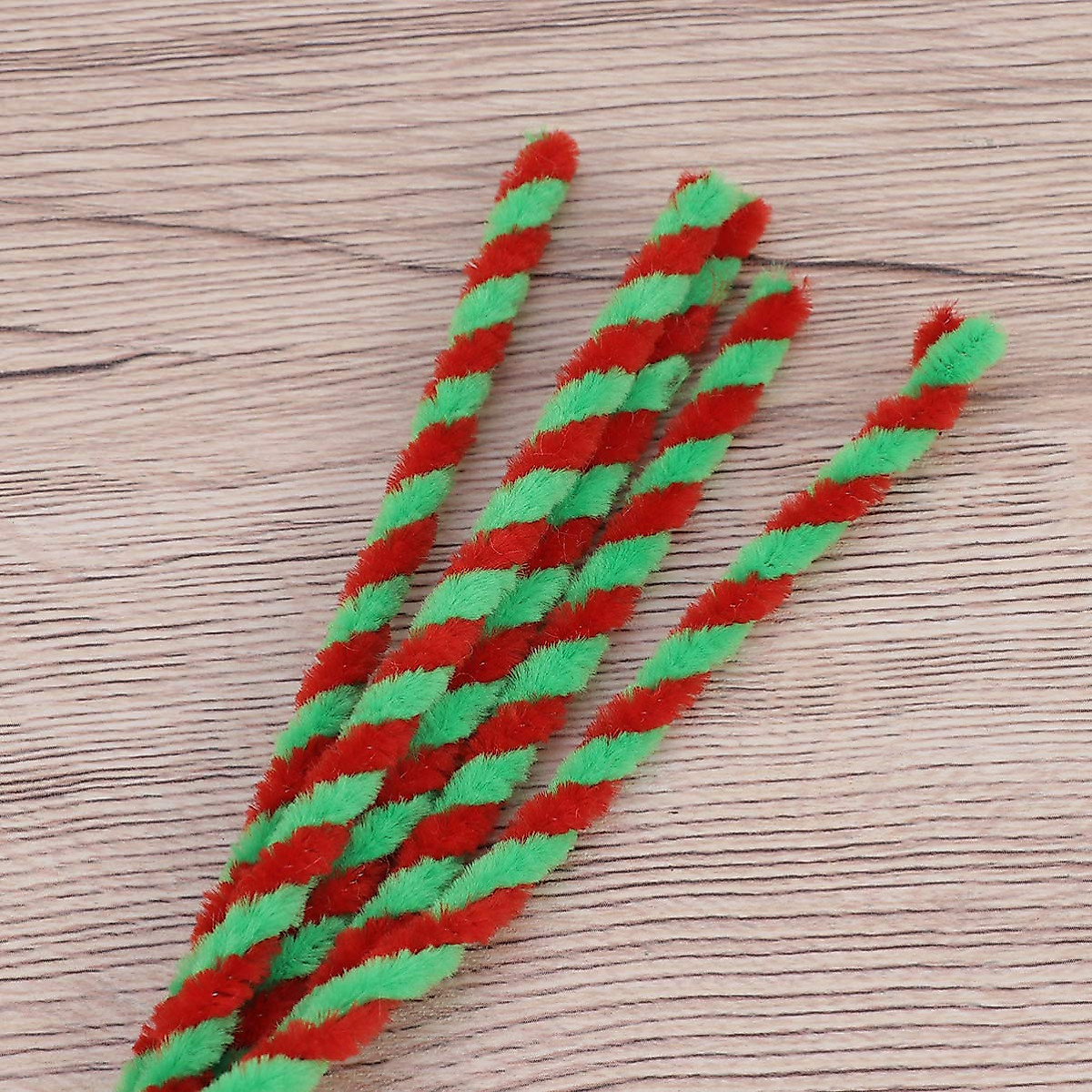 Happyyami 50pcs Christmas Cleaners Striped and Glitter Chenille Stem for Art and Crafts Creative Crafts Decorations Red and Green