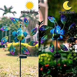 VEWOGARDEN 42.5 inch Peacock Metal Solar Wind Spinner, Wind Sculpture Yard Art Decorations for Patio, Lawn & Garden Decor