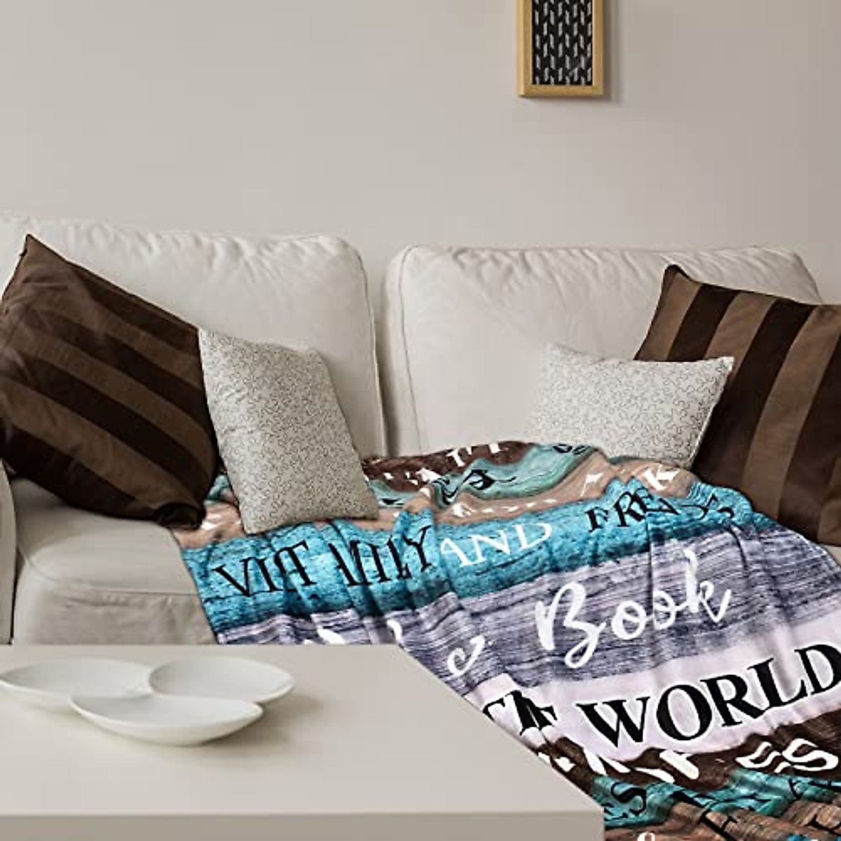 WILLBOND Retirement Gifts for Men Women Blanket Funny Retired Teacher Flannel Soft Fleece Nurse Blankets & Throws Gift Camping Throw Bed Police Coworker (Retro Style)