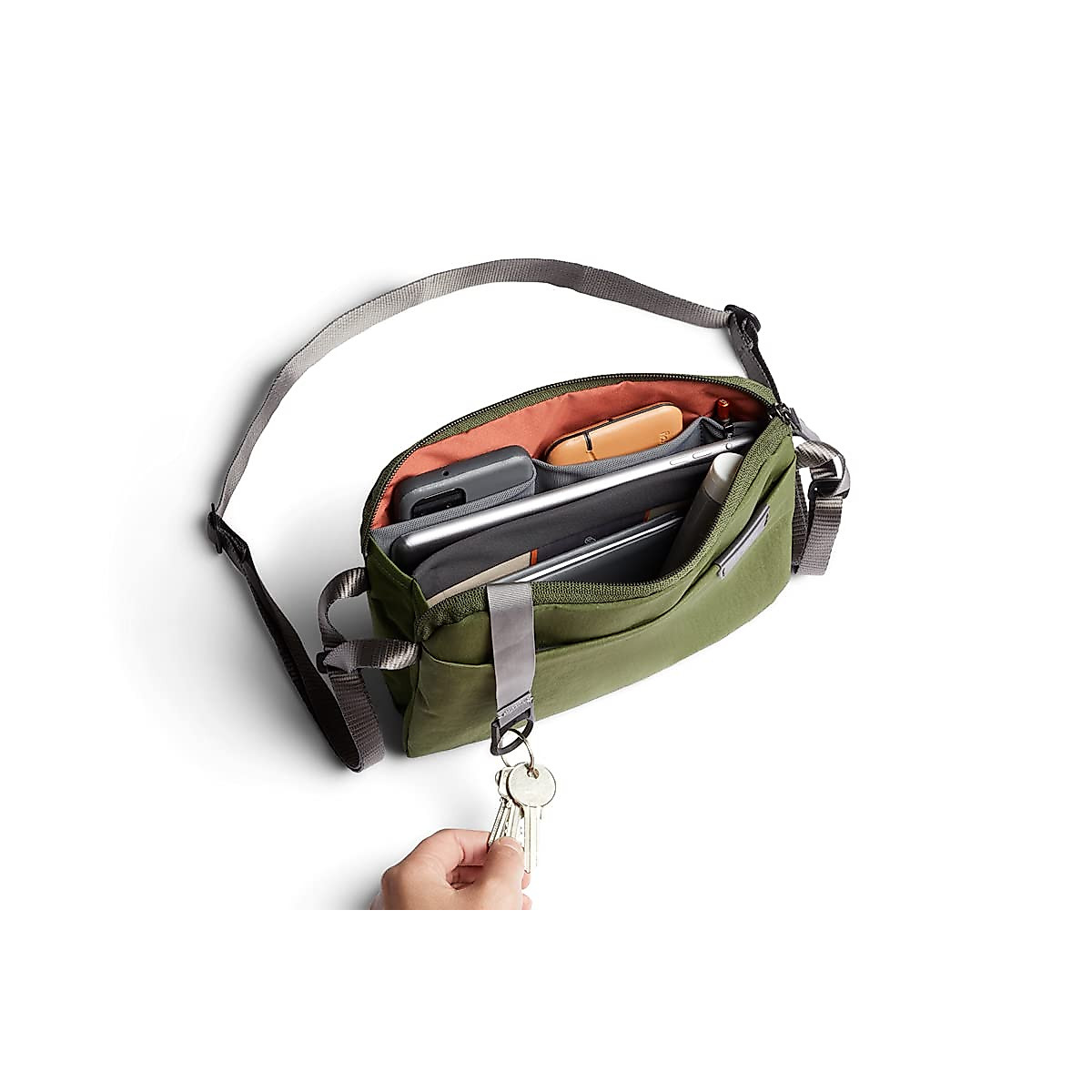 Bellroy City Pouch Plus - Ranger Green