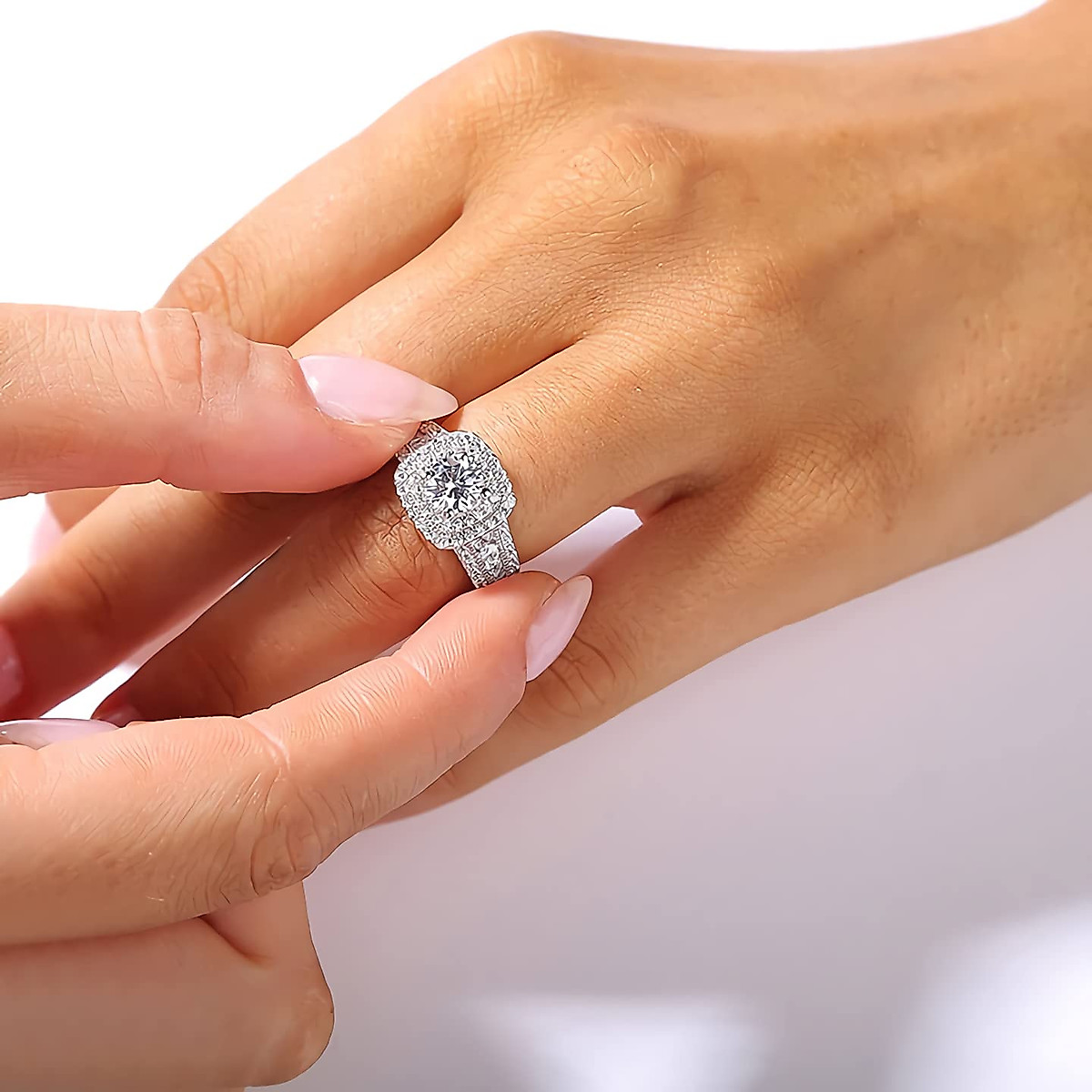 Ayafee 2.05 Carat Moissanite Engagement Rings for Women 10K 14K 18K Gold Halo Promise Rings for Her Size 4-12 - 10K