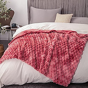 DaysU Tie-Dyed Faux Fur Throw Blanket, Decorative Diamond Textured Fluffy Plush Fleece Blanket, Double-Layered Reversible Cozy Soft Fuzzy Blanket for Couch, Sofa, Bed, 1 Pack, 50” x 60”, Pink