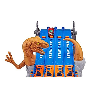 Metal Machines 4-Lane Raptor Attack Track Set Playset with Mini Racing Car by ZURU Cars Play Set Compatible with Other Brands