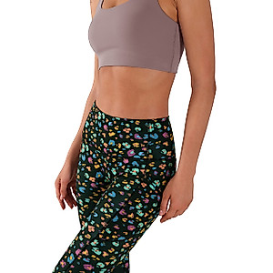 ODODOS Women's High Waisted Printed Yoga Capris with Pocket, Tummy Control Non See Through Workout Sports Running Athletic Capri Leggings, Colorful Camo, Large
