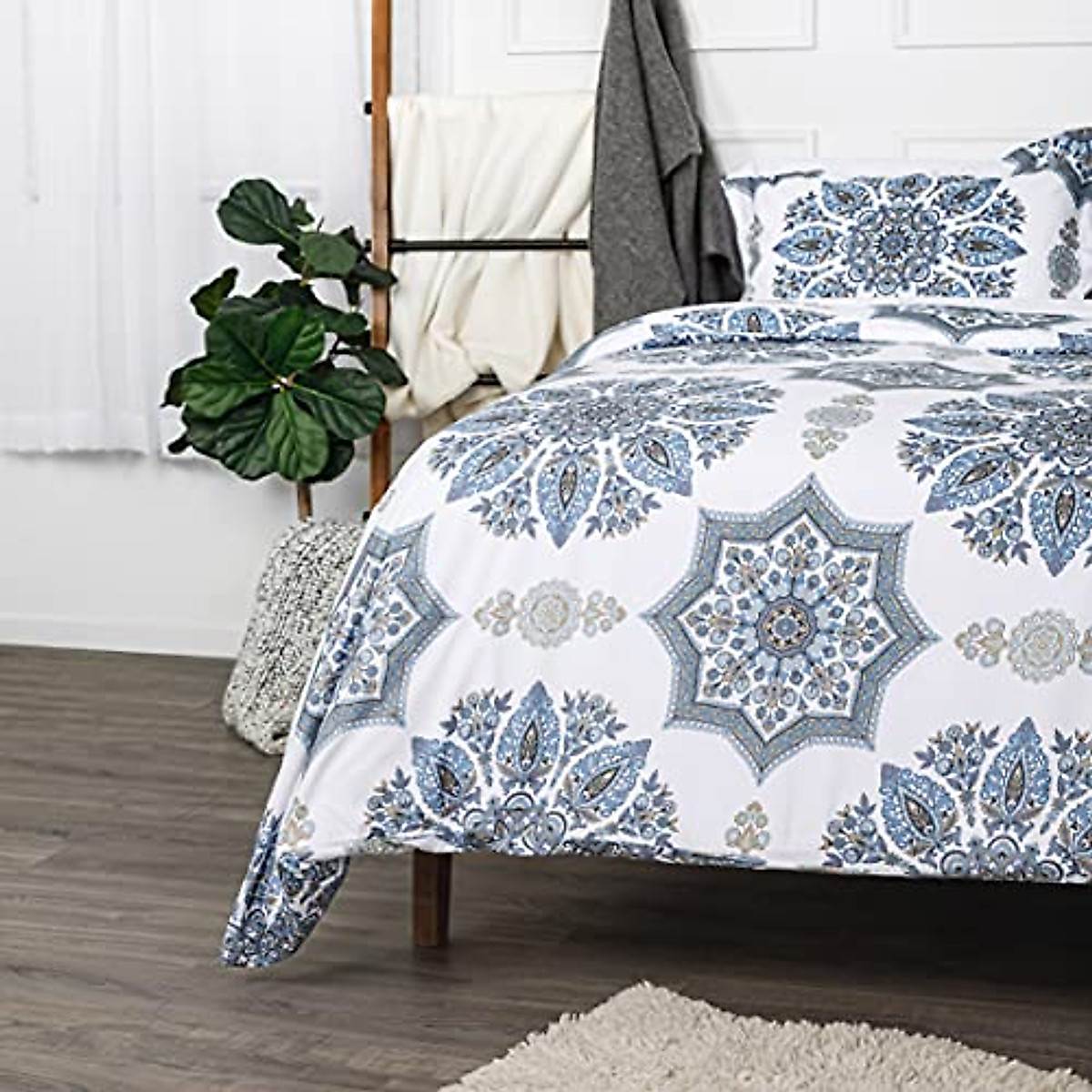 Infinity Collection - Premium Quality, Soft, Wrinkle, Fade, & Stain Resistant, Easy Care, Oversized Duvet Cover Set, King/California King, Blue