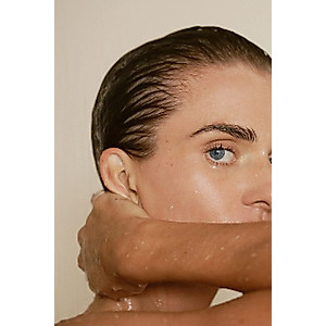 REVERIE - Suna Natural Exfoliating Shampoo | Sulfate-Free, Silicone-Free, Color-Safe, Clean Hair Care (8 fl oz | 250 ml)