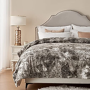 Krifey Oversized Minky Blanket, Super Soft Fluffy Luxury Throw Blanket Comfy Faux Fur Bed Throw Marbled Gray 60" x 80"