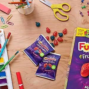 Funables Fruit Snacks, Mixed Berry Fruit Flavored Snacks, 0.8 ounce Pouches (Pack of 40)