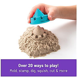 Kinetic Sand, Folding Sand Box with 2lbs of All-Natural Kinetic Sand, 7 Molds and Tools, Play Sand Sensory Toys for Kids Ages 3 and up
