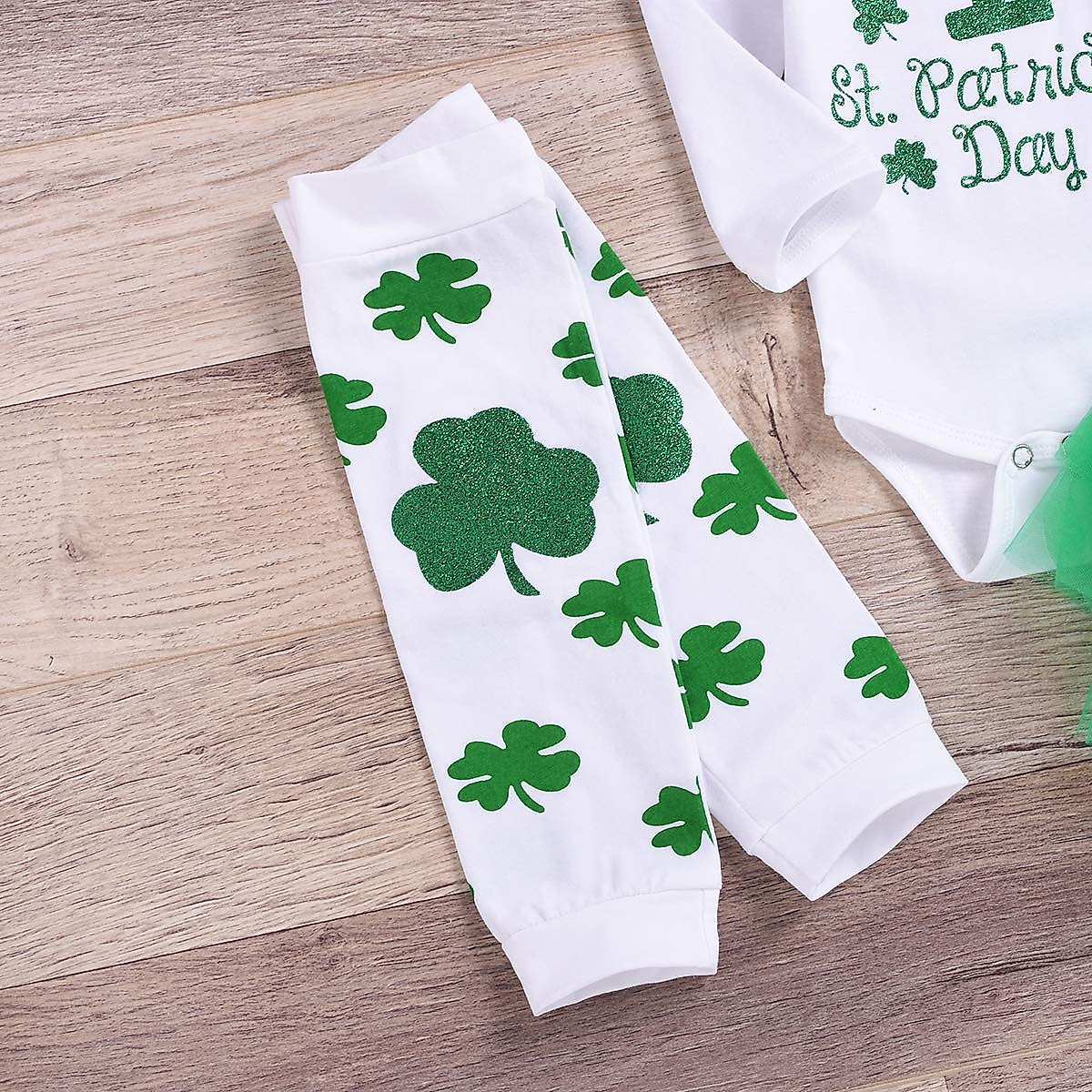 XFGLCK Newborn Baby Girls My 1st St.Patrick's Day Outfit Shamrock Rompers+ Tutu Tulle Skirt + Headband Outfits Set (Green, 0-3 Months)