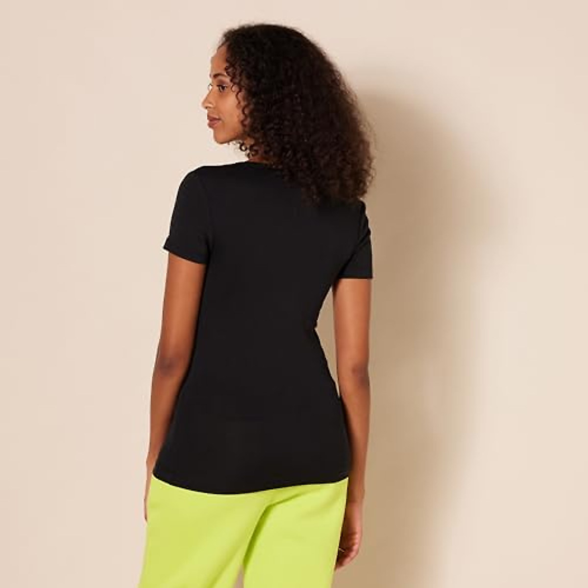 Amazon Essentials Women's Slim-Fit Short-Sleeve V-Neck T-Shirt, Pack of 2, Black, X-Large